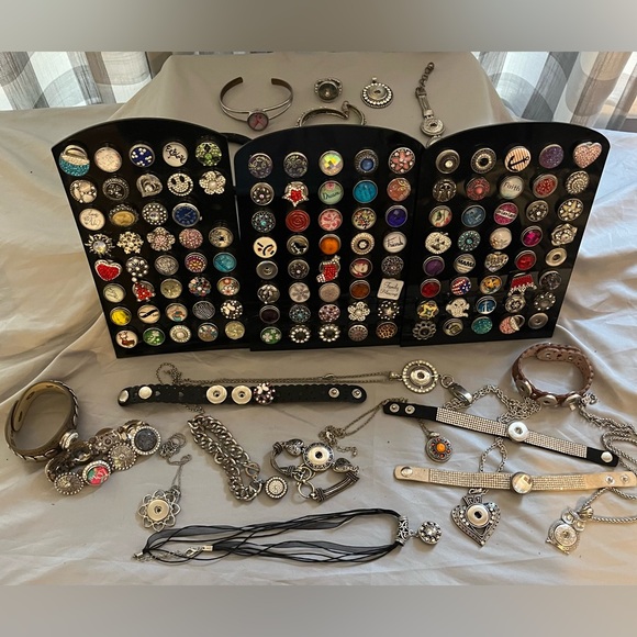 Jewelry | 10 Snaps And Various Snap Jewelry Pieces | Poshmark